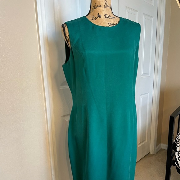 Dresses | Patrick Collection Green Sheath Dress | Poshmark